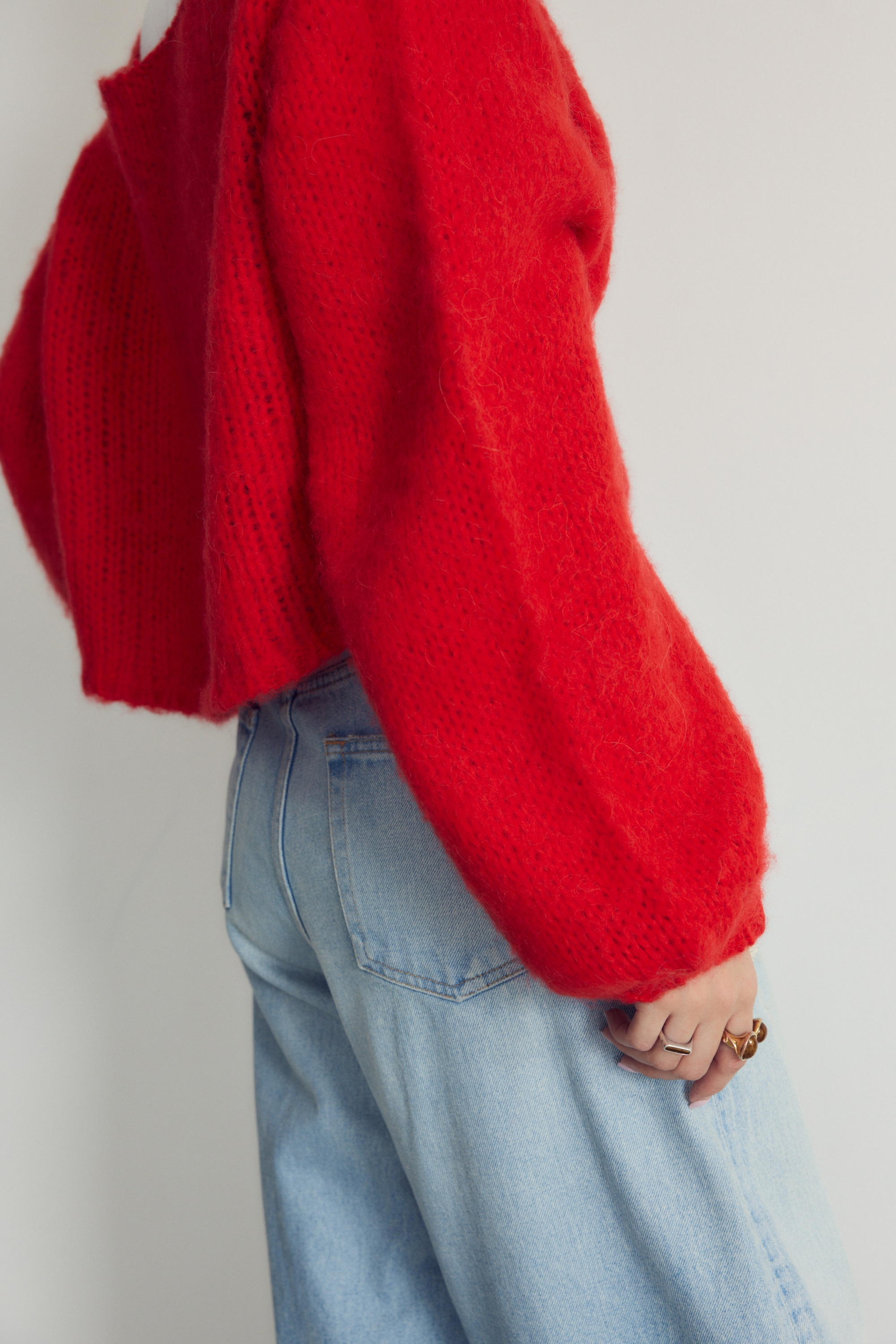 HeRIN.CYE | mio yanase / Vneck knit top (ニット ) |SHEL'TTER WEBSTORE